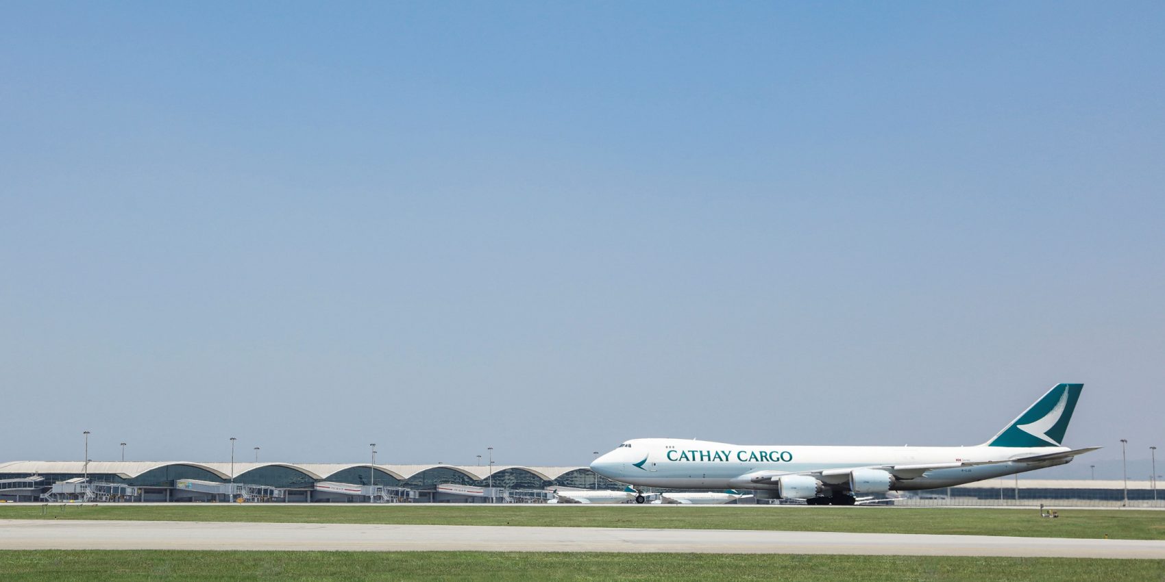 Cathay Cargo, Airport Authority Hong Kong and IATA achieve world-first ...