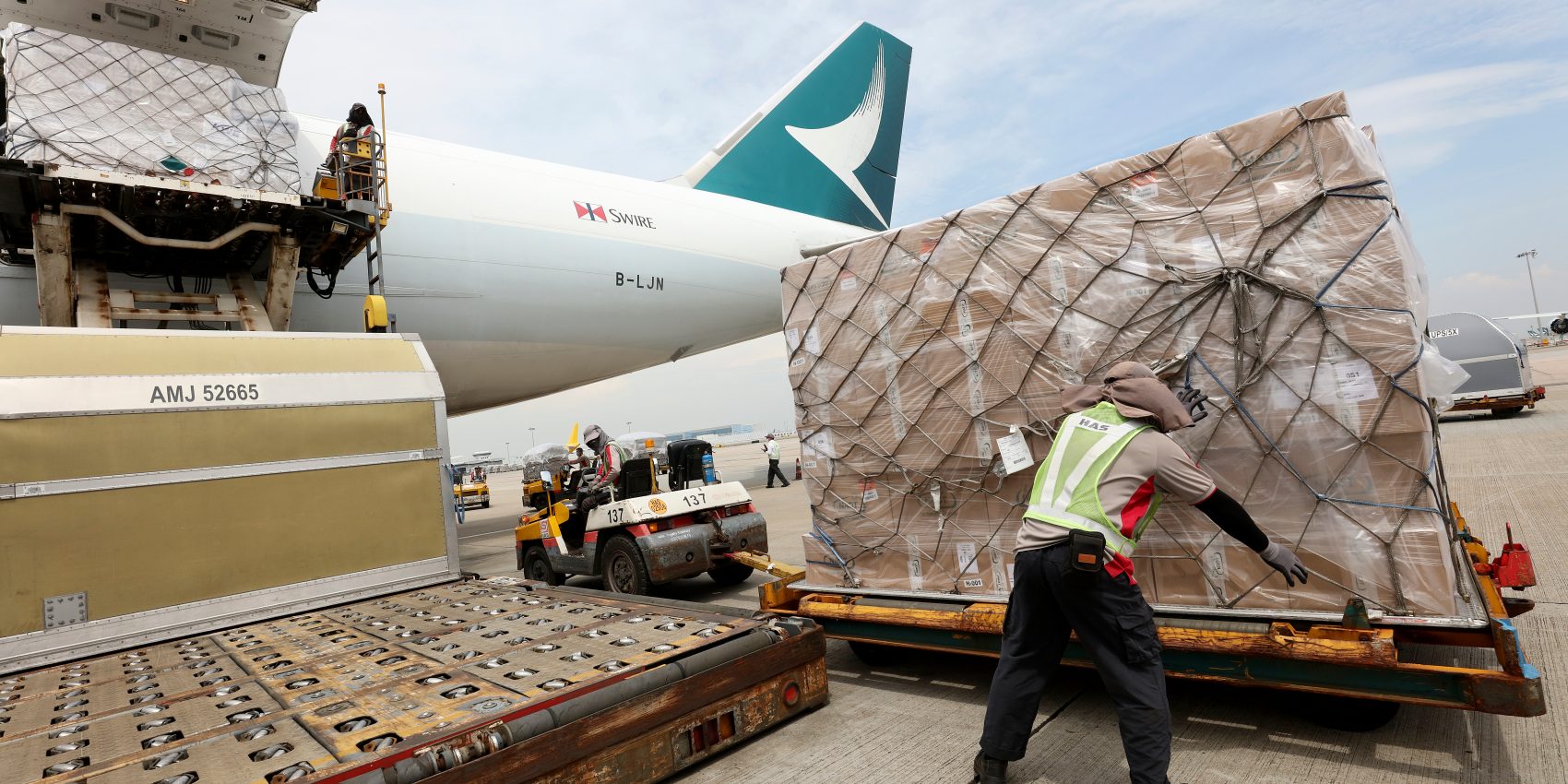 Cathay Priority | Higher Priority Shipping Solutions | Solutions ...